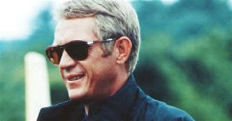 [더오래] 일교차 큰 요즘 날씨 중년남성 필수아이템 몇가지