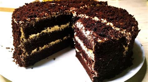 Шоколадний торт зі сметанним кремом детальний рецепт