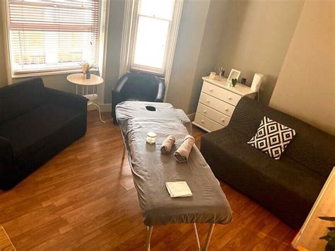 Professional Female Massage Therapist In Earls Court London Gumtree