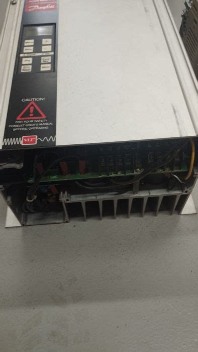 Inversor De Frequencia Danfoss Vlt Type 3004