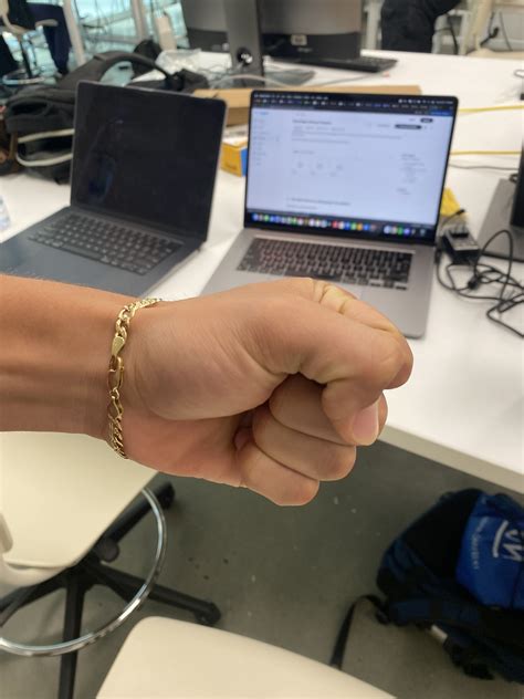 Adds Team Roboflow Universe