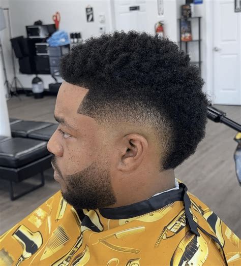 Burst Fade Mohawk Black