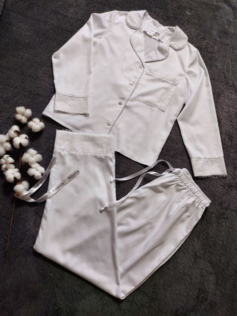 Біла бавовняна піжама з мереживом Топ 100 жіночих піжам онлайн