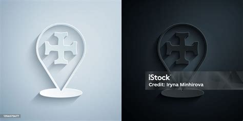 종이 는 회색과 검은 색 배경에 고립 된 십자군 아이콘을 잘라 종이 아트 스타일 벡터 3차원 형태에 대한 스톡 벡터 아트 및