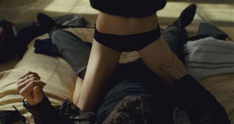 naked rachael taylor in shutter