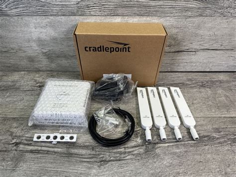 Cradlepoint Cba850 With Mc400 1200m Reliable 4g Lte Connectivity New N 4 Ebay