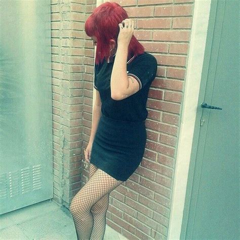 Skinbyrd Chica Skinhead Skinhead Girl Skinhead Fashion Chelsea Cut