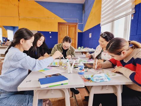 Урлагийн сэтгэл засал арга зүйн сургалт зохион байгууллаа