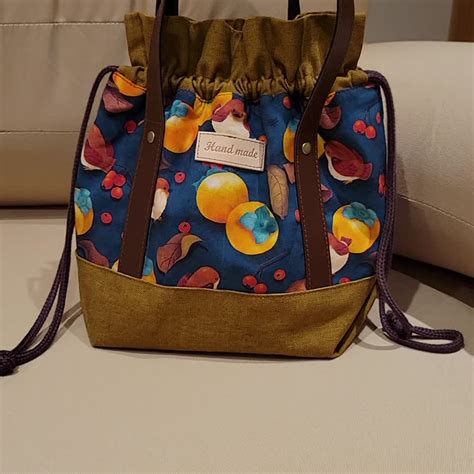 花苞束口袋日式小包內外防潑水材質 韋裁 Wei Handmade｜手提包手提袋人氣榜 Pinkoi