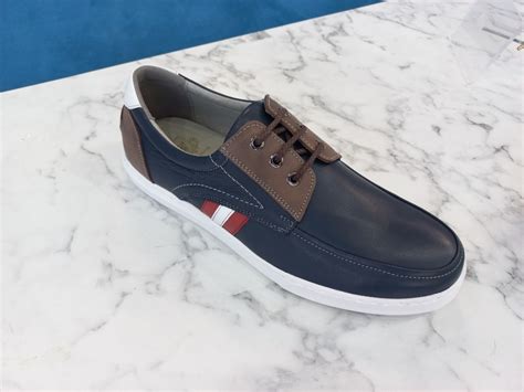 유명브랜드납품 봄신상 캐쥬얼화 초경량속굽포함35cm 08cm키높이추가가능 아울렛아닌 백화점납품모델 최고급 송아지가죽 하크수제화hach