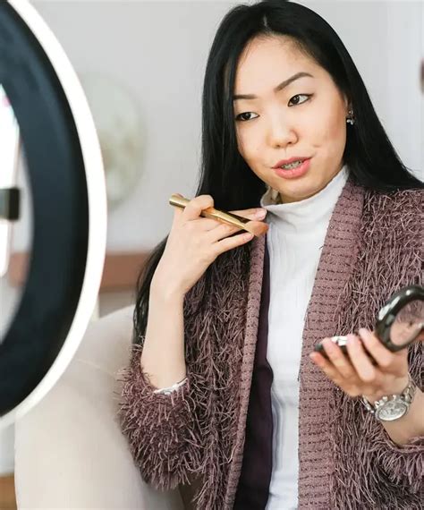 Quais são as cores que combinam com loiras