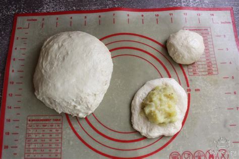 Дрожжевые пирожки с картошкой и маринованными огурцами рецепт пошагово фото отзывы