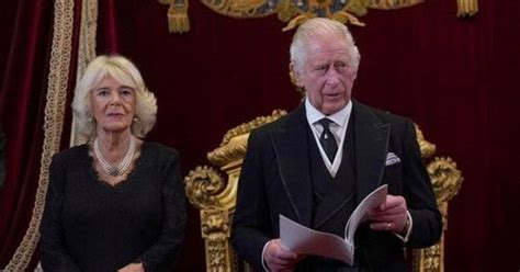 찰스 3세 영국 국왕으로 공식 즉위