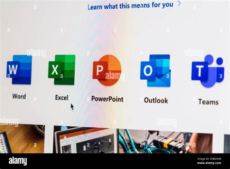microsoft website with icons of office suite word excel powerpoint