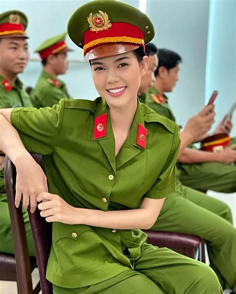 Loạt ảnh Cũ Cách đây 2 Năm Của Ngọc Trinh Hot Trở Lại Saostar Vn