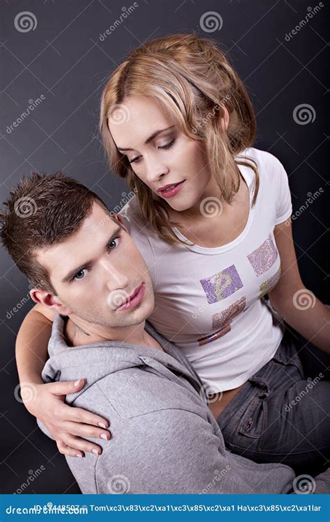 Ritratto Di Giovane Bella Coppia Immagine Stock Immagine Di Attraente Umano