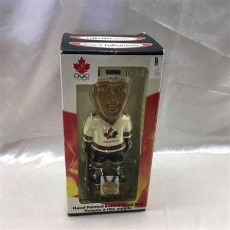 Nhlpa Bobble Dobbles Team Canada Choice Of 14