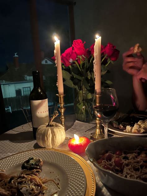 Romantic Fall Date Night Aesthetic