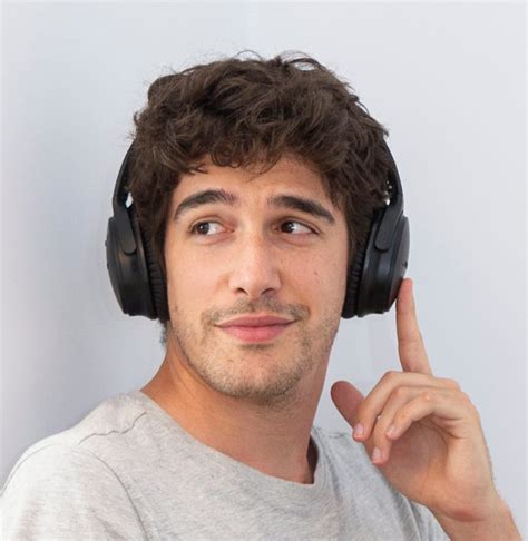 Miguel Otero Pedrido Medium