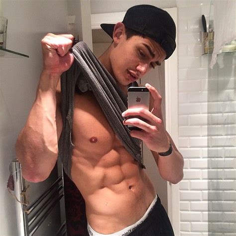 Pin On Selfie