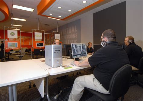 The FBI Paid Geek Squad Employees To Turn Over Illegal Content Found On Customers Devices