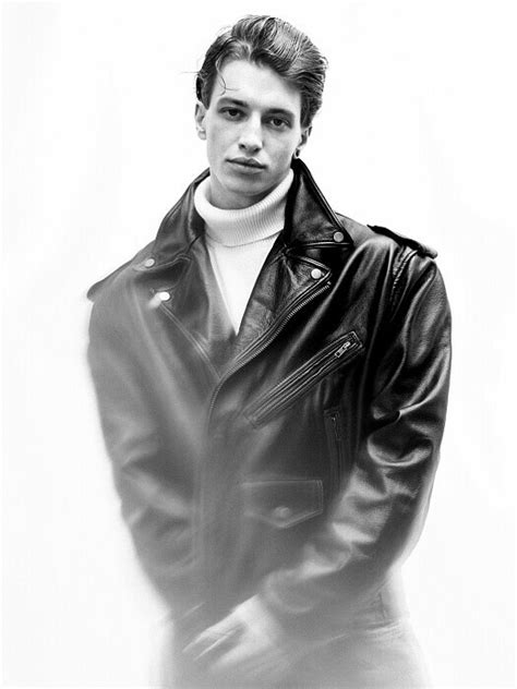 Karol Edel Uncover Models