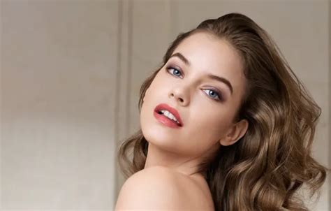 Download Wallpaper Girl Blouse Long Hair Blue Eyes Beautiful