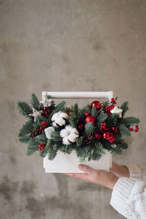 Новорічні композиції своїми руками прикрашаємо оселю на Новий рік 2023 — Укрaїнa