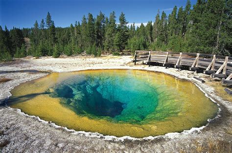 Yellowstone National Park Lage Yellowstone Nationalpark In Den Usa Der Alteste Nationalpark