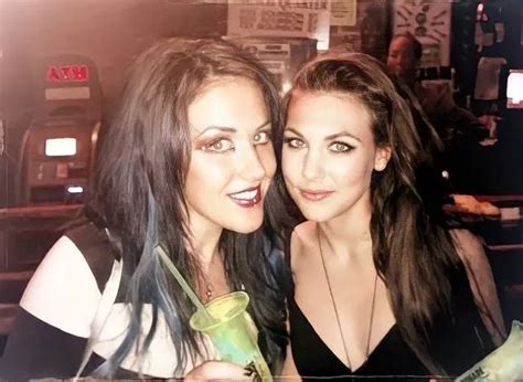 Alissa White Gluz And Elize Ryd Scrolller
