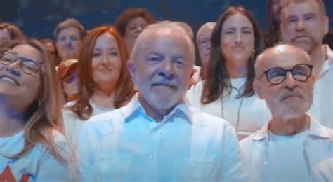 Tá Na Hora Do Jair Já Ir Embora Lula Lá Brilha Uma Estrela E Mais