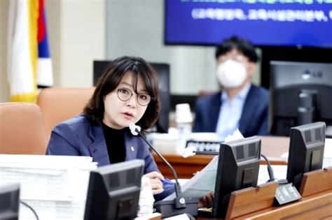 “일반학교 조식 지원에 대한 법적 근거 마련해야” 대한급식신문
