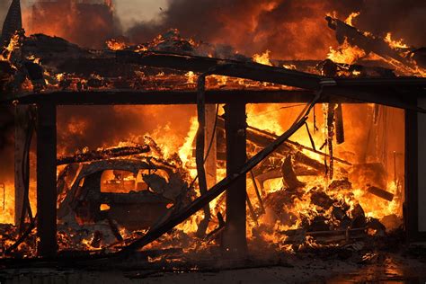 Southern California Wildfire Forces Thousands To Flee Amid High Winds