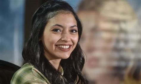 كسر في الحوض وإصابة في العمود الفقري تفاصيل حادث مي الغيطي واعتذارها