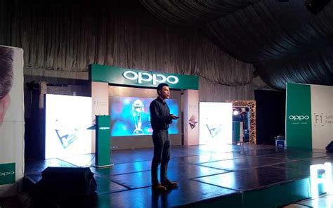 Oppo Launches The Selfie Expert Oppo F In Pakistan Phoneworld