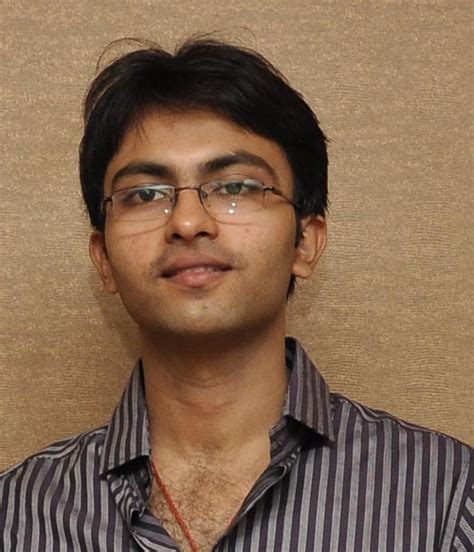 बिहार का लाल जिसने 24 साल की उम्र में खड़ी कर दी 4000 Cr की कंपनी लाखों किसानों को दे रहा लाभ