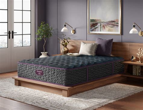 Beautyrest World Class Hybrid Mattress