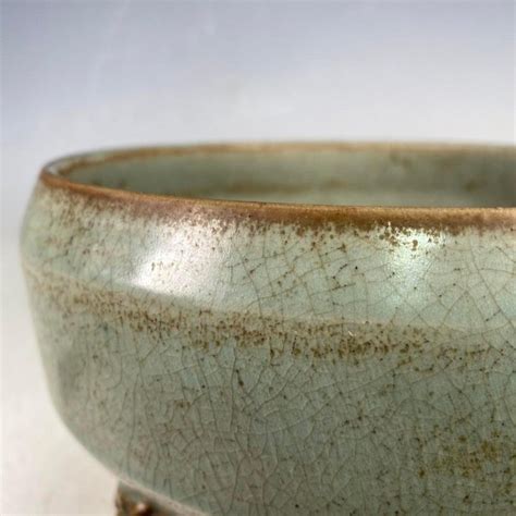 收藏品宋汝窯瓷器獸足爐此造型美觀精致胎質細膩光滑老味十足自然磨損極其少有值得 官窯瓷 宋瓷 鈞瓷天天鑒寶5238
