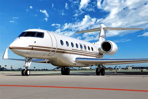 A Closer Look At Bill Gates Gulfstream G650