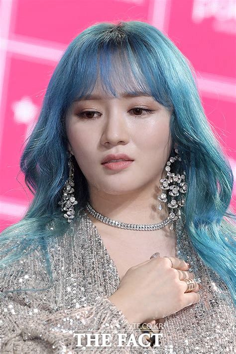 [tf포토] 레이디스코드 무대는 섹시하게~ 포즈는 리얼하게 포토 기사 더팩트