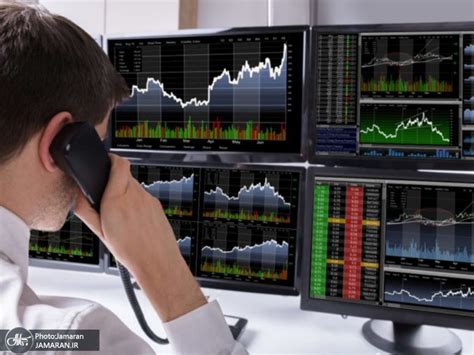 افت شدید درآمد شرکتهای کارگزاری بورس نامه یک کارشناس اقتصادی به رئیس سازمان بورس زنگ خطر صنعت