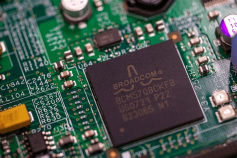 Broadcom Chip Royalty Free Images Stock Photos Pictures Shutterstock