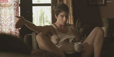 Gaby Hoffmann Nude Pics Page 1
