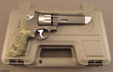 Sandw Performance Center Model 627 5 V Comp Revolver