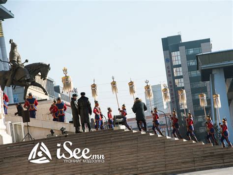 Төрийн алба хаагчдын 50 хувийг гэрээс нь 5 хүртэл насны хүүхэдтэй бол “Цагаан сар” өнгөртөл