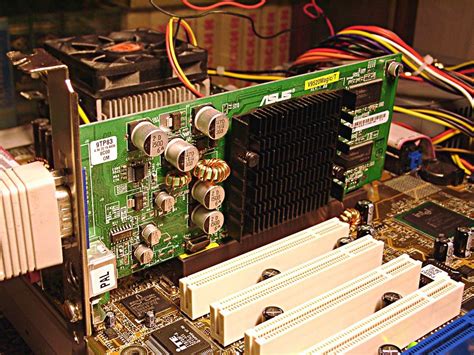 October Digest NVIDIA GeForceFX Bit