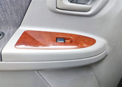 Ko Soe Ko Soe ကားအတွင်းခန်းကျွန်းကွက် ဆေးဘော်ဒီ လုပ်ငန်း