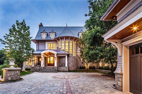 Classic Hamptons Cottage Style Mansion With Curb Appeal