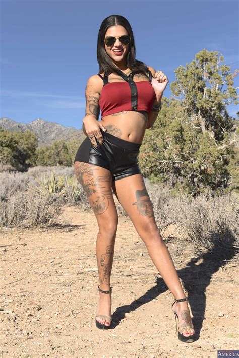 Bonnie Rotten Starts Off The Sex Giving Him Road Head My Bonnie