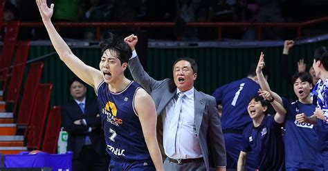 문경은의 프로농구 Kt 정창영 영입…기간 2년·첫해 보수 2억원